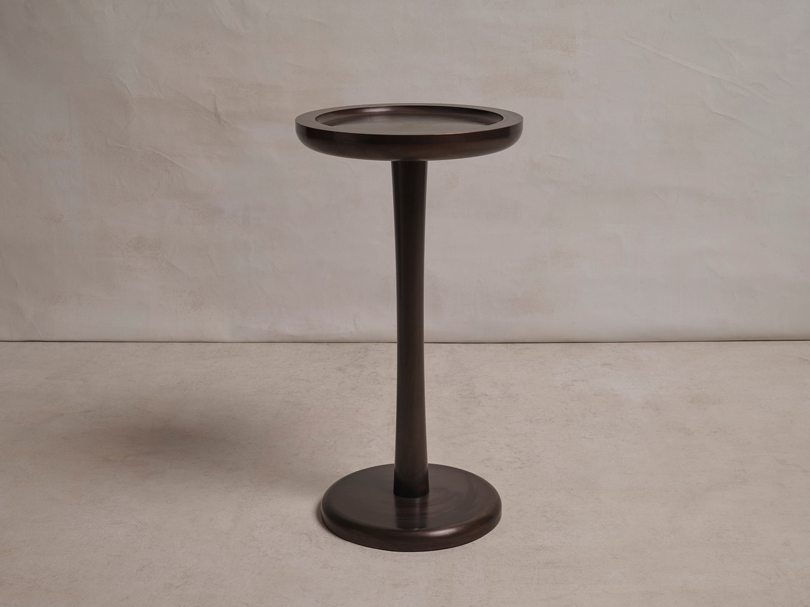 MICHAEL VERHEYDEN GY TABLE PATINATED BRONZE | GARDE – Garde