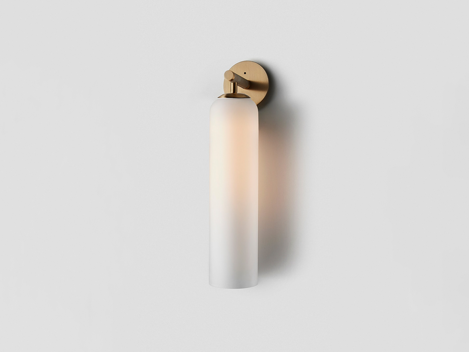 ARTICOLO FLOAT HOVER SHORT WALL SCONCE | GARDE – Garde