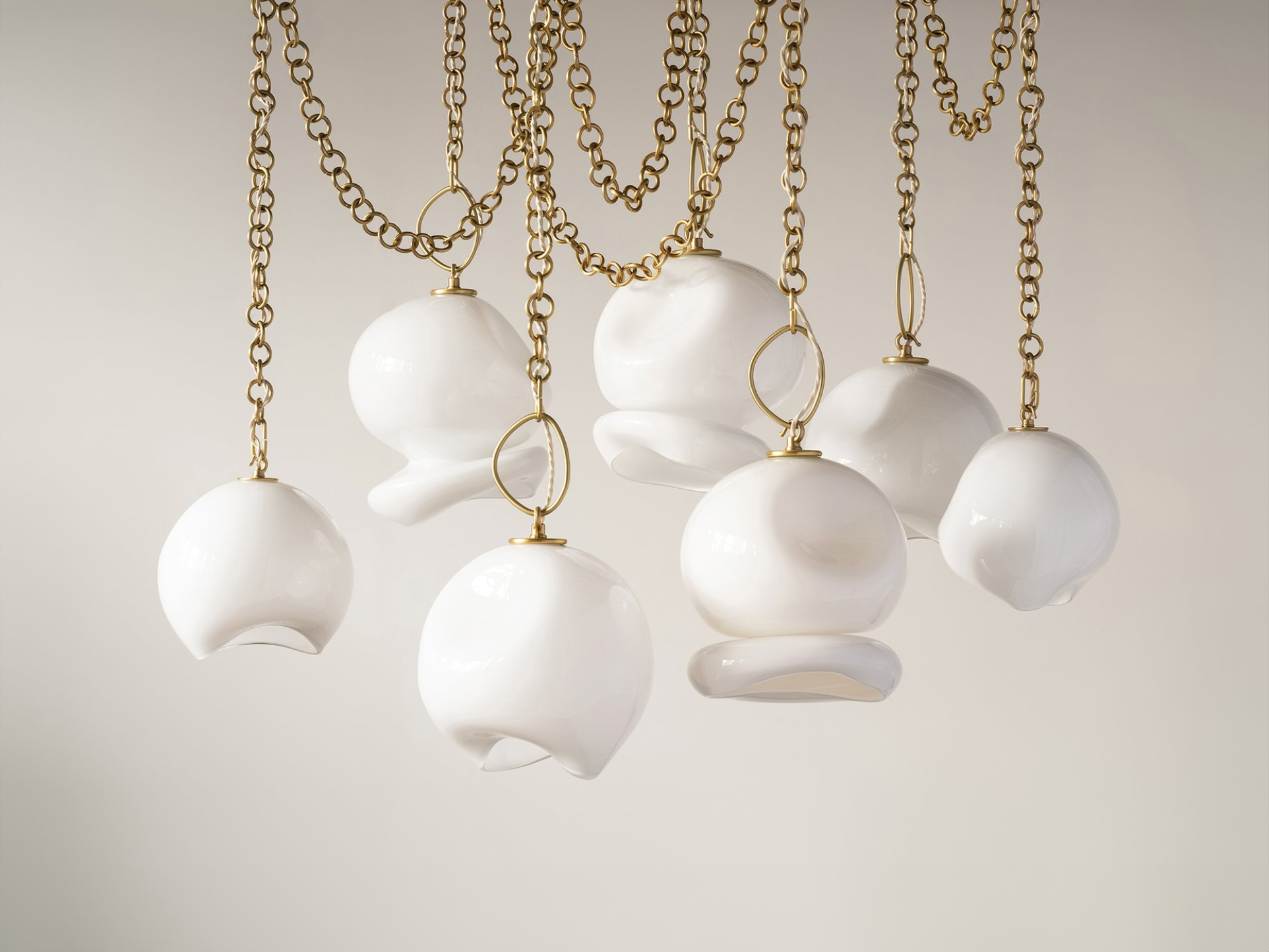 AVRAM RUSU STUDIO MAREA CHANDELIER – Garde