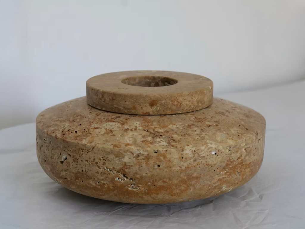 MICHAËL VERHEYDEN NABEMO LOW VESSEL / TRAVERTIN OCHRE | GARDE – Garde