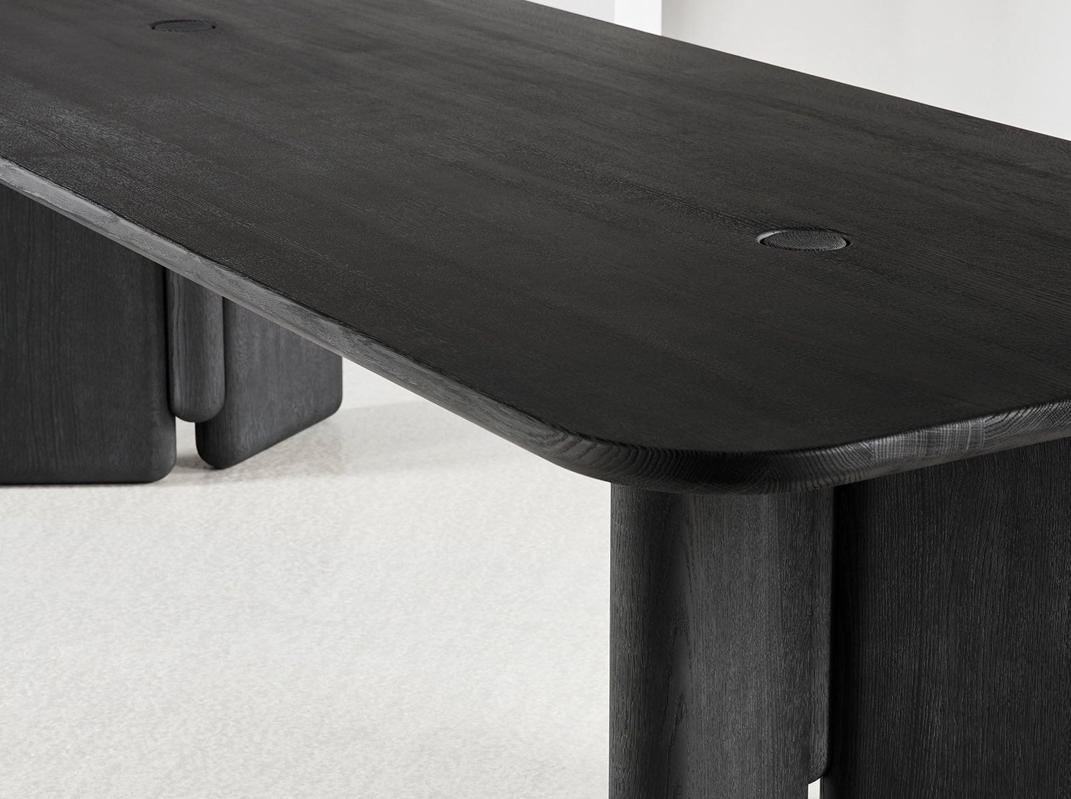 COLLECTION PARTICULIÈRE TAMI TABLE | GARDE – Garde